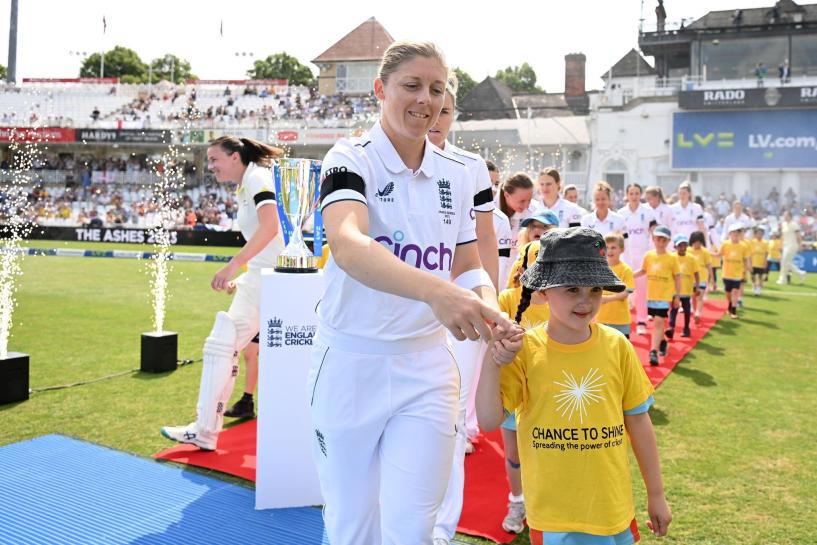 Watch: Ellyse Perry rocks the English bowlers on Day 1 of Women's Ashes with a 99-run knock